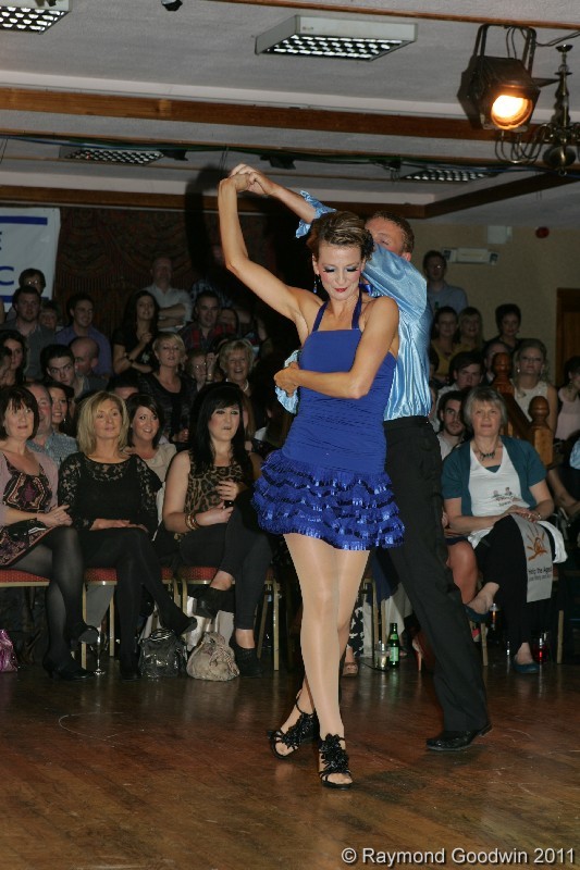 Gallery Set Pictures